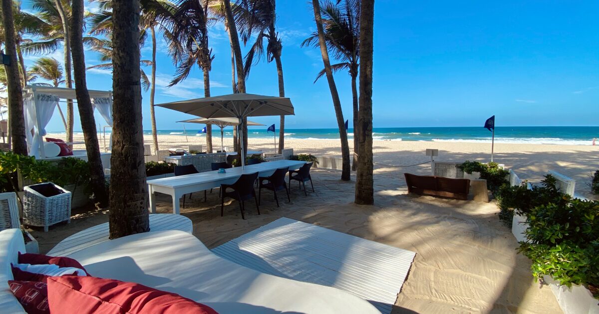 Praia do Beach Park: Gastronomia, Diversão e Tranquilidade